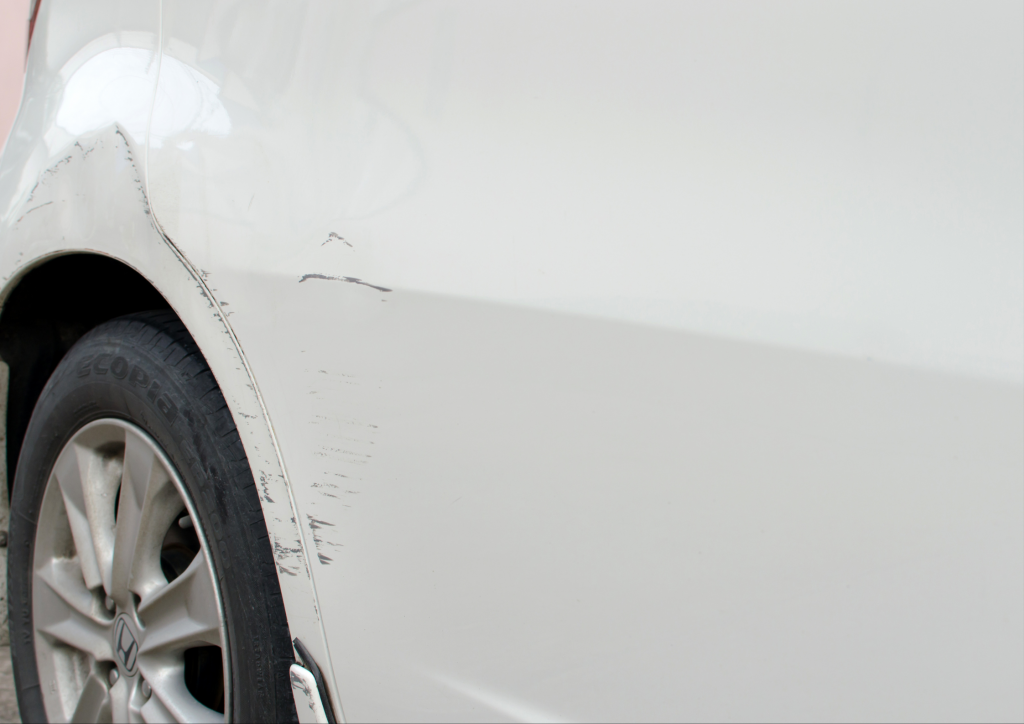 Connaître le prix d'une rayure sur un pare-chocs